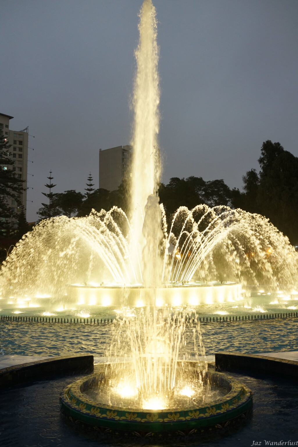 Peru - Spectacular Magic Water Circuit in Lima - Jaz Wanderlust