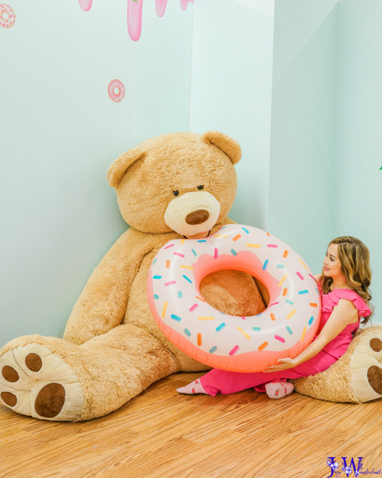 Donut Life Museum - Fun Interactive Pop-Up Exhibit - Jaz Wanderlust